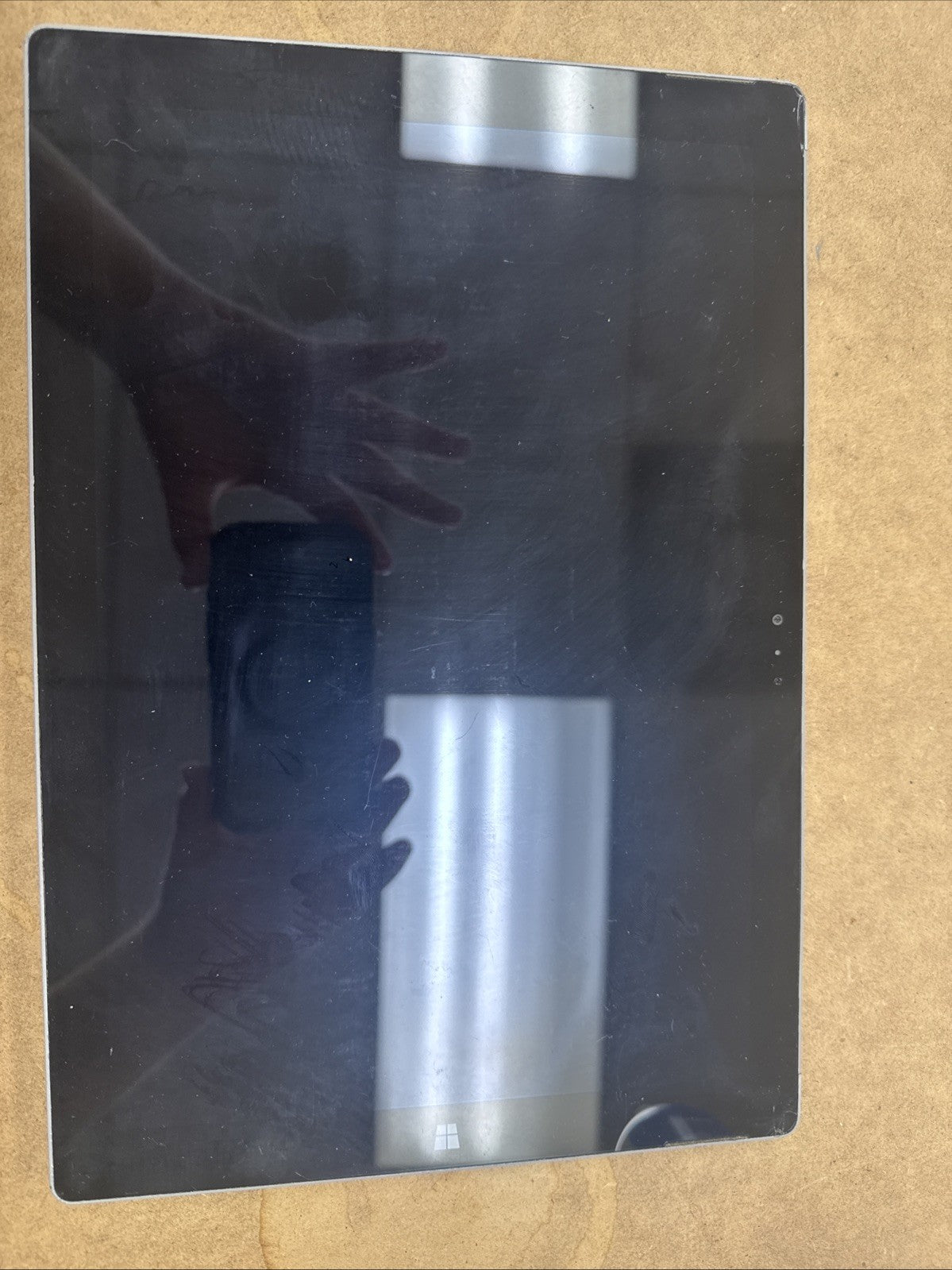Microsoft Surface Model 1631 Had Cracks And Scratches On Screen And Ba ...